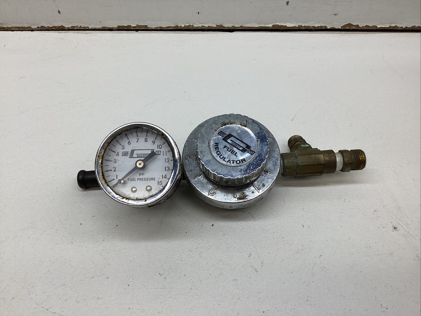 VINTAGE MR. GASKET FUEL PRESSURE REGULATOR + GAUGE ASSEMBLY | eBay