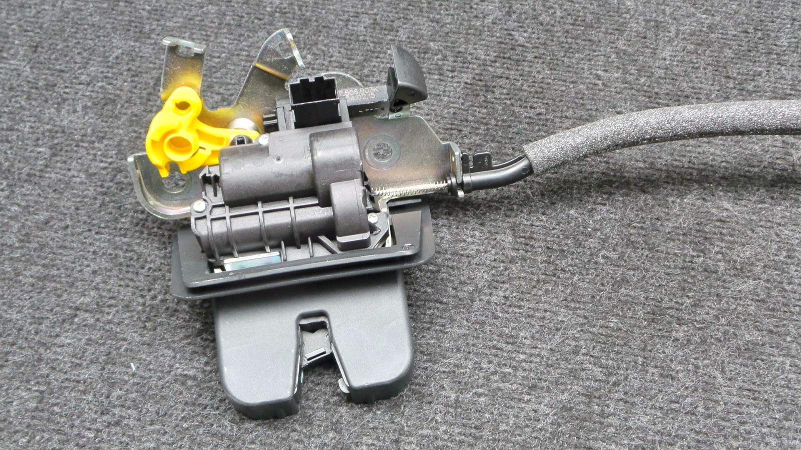 Audi Q7 4M Drive Unit Motor Electric Tailgate 4M0827851A 4M0959107 | eBay