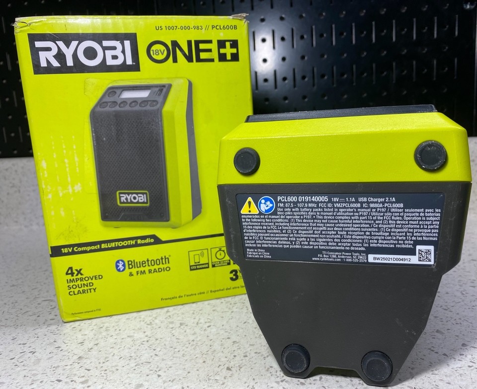 RYOBI 18V 18 Volt Cordless Compact Bluetooth Speaker & FM Radio PCL600B ...