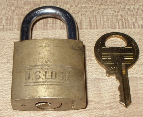 VINTAGE US LOCK BRASS PADLOCK WITH KEY | eBay