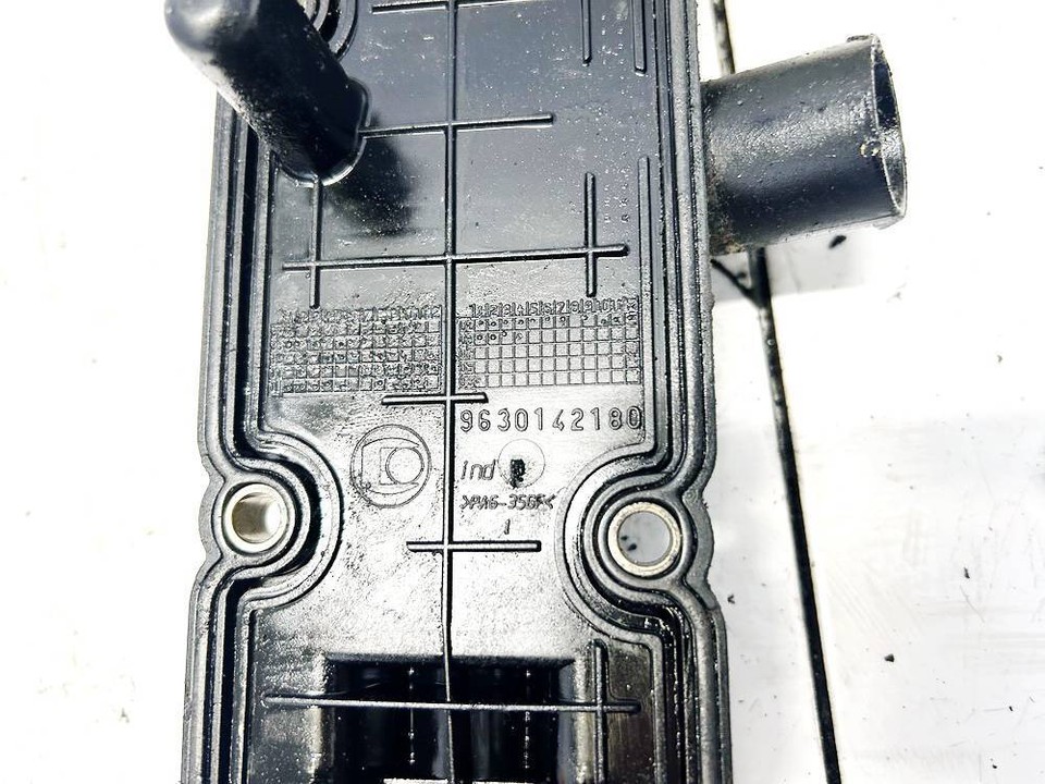 9630142180 cache culbuteur Couvercle de Culasse for Citroen C5 20 ...