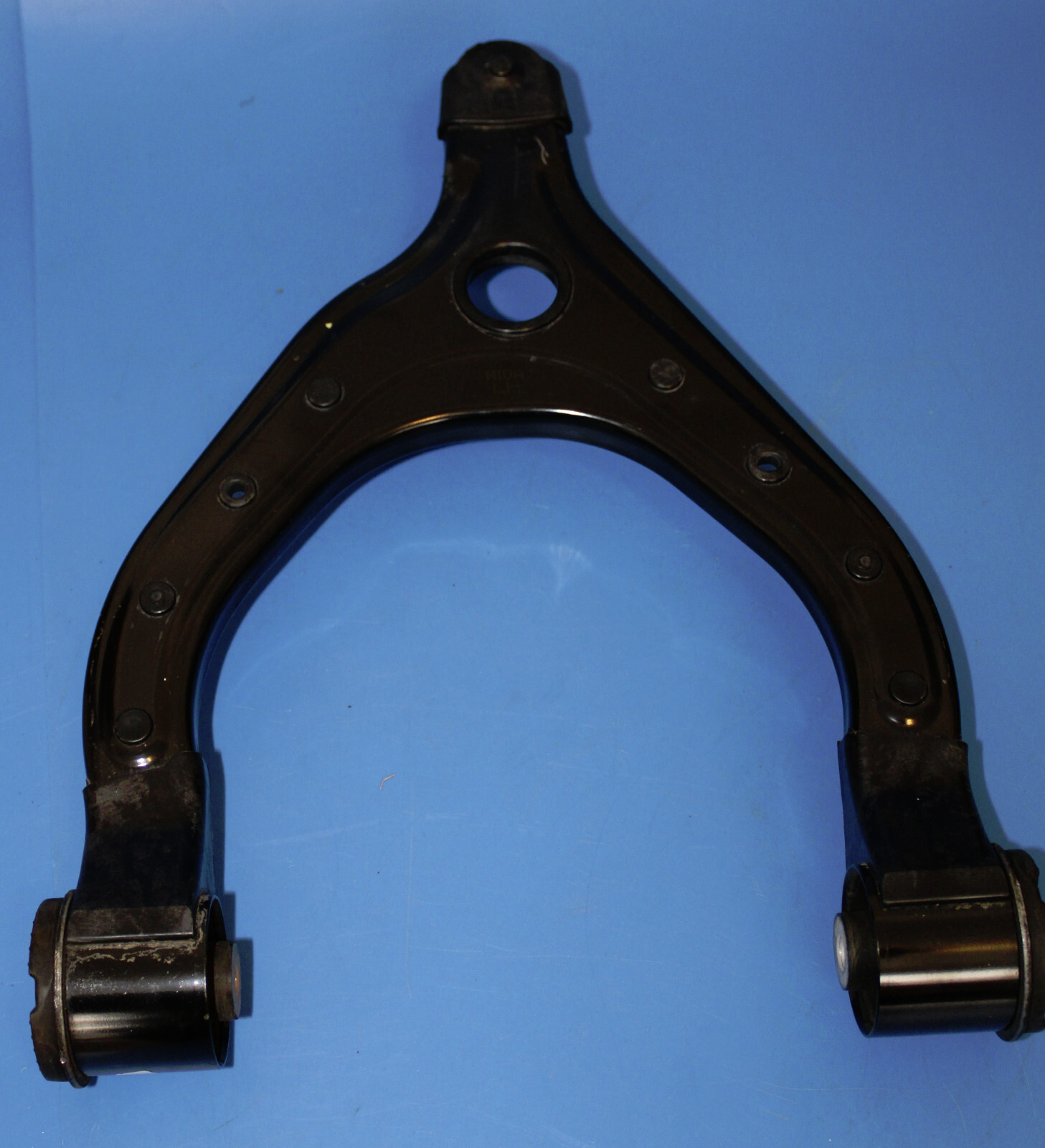 Tesla Model X Front Suspension Left Upper Control Arm 1027322-00-D Nice ...