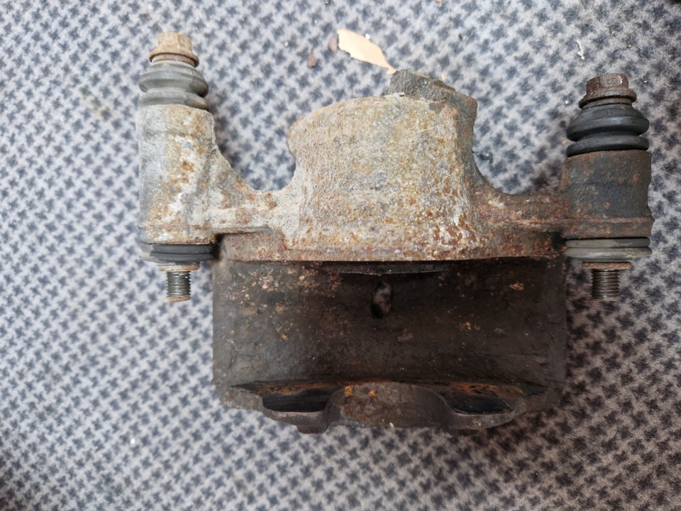 EP82 Toyota Starlet GT Turbo Front Brake Calipers, EBC Discs & Pads ...