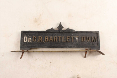 Vintage Dr. CR Bartlett DMV Doctor Veterinary Medicine Cast Metal Trade ...