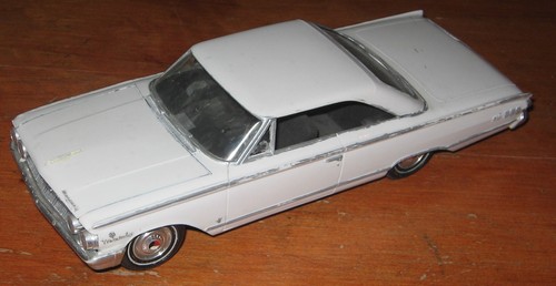 AMT 1963 Mercury Marauder S-55 Hardtop 1/25 Kit Builtup & 63 Ford Parts ...