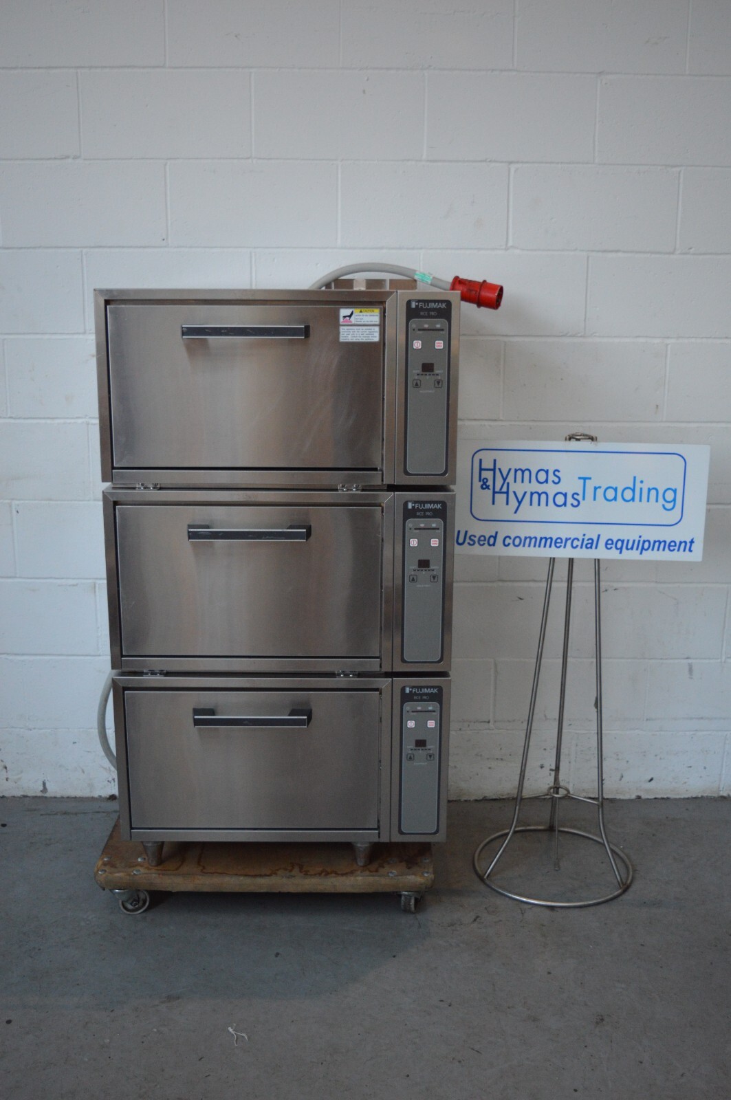 Fujimak FRC162NC Triple Deck Stainless Rice Cooker 3 Phase, 3 x 7Kg ...