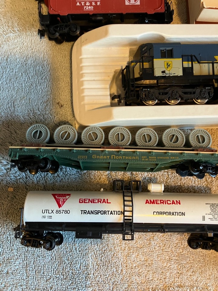 Lot of 11 HO Scale Train Car Rolling Stock Various Brands All Different ...