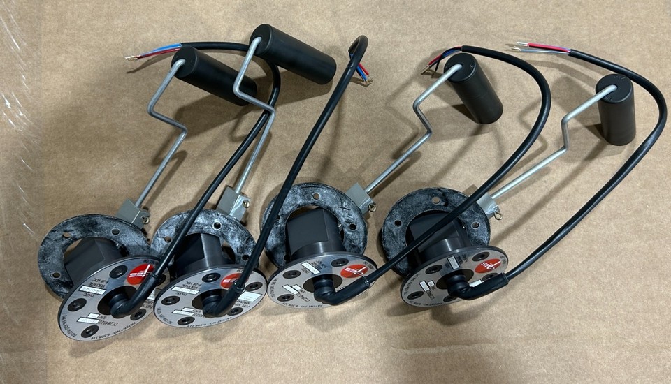 CiES Digital Fuel Sender Kit for Piper PA28/PA32/PA34, P/N CC284022 ...