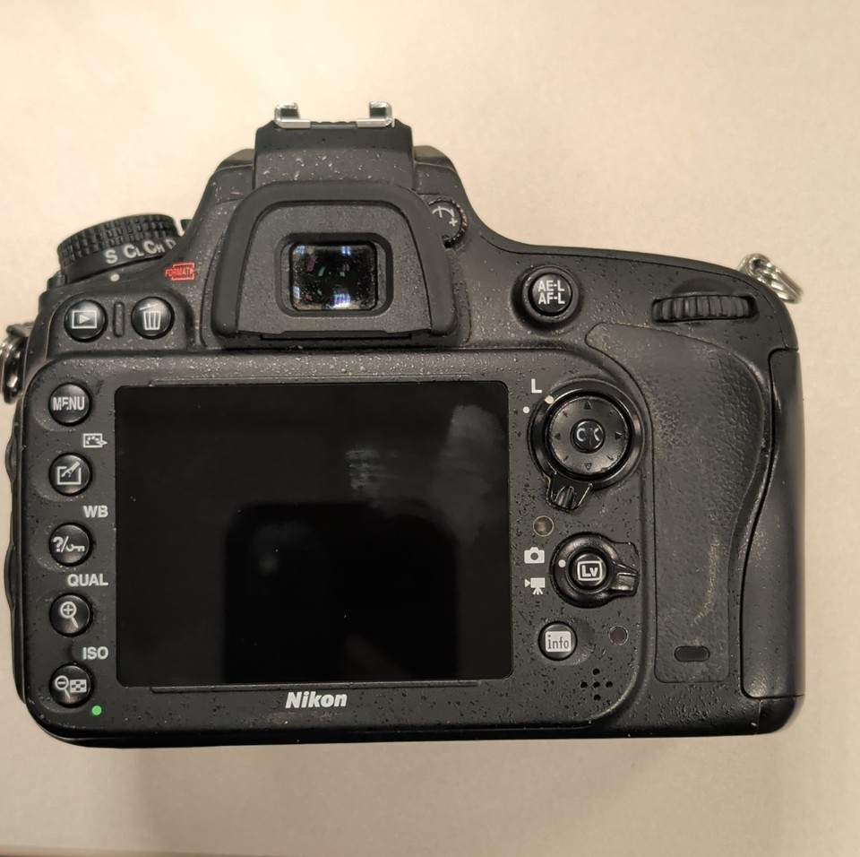 Nikon D610 Digital SLR Camera Body 24.3MP Built-in Flash Black HDMI USB ...