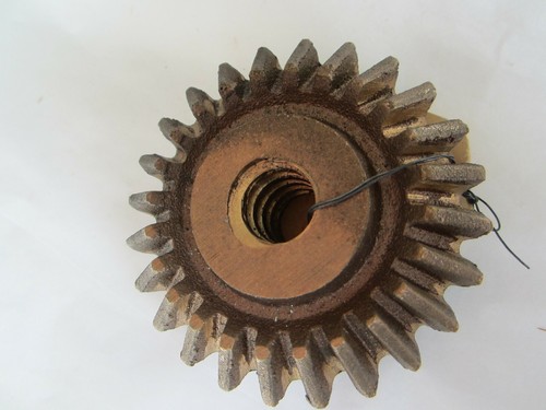 BRASS 24 TOOTH BEVEL GEAR WITH ACME THREADED SHAFT | eBay
