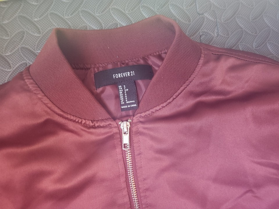 Forever 21 Ambiance Burgundy Maroon Satin Zip Up Jacket Women's Small # ...