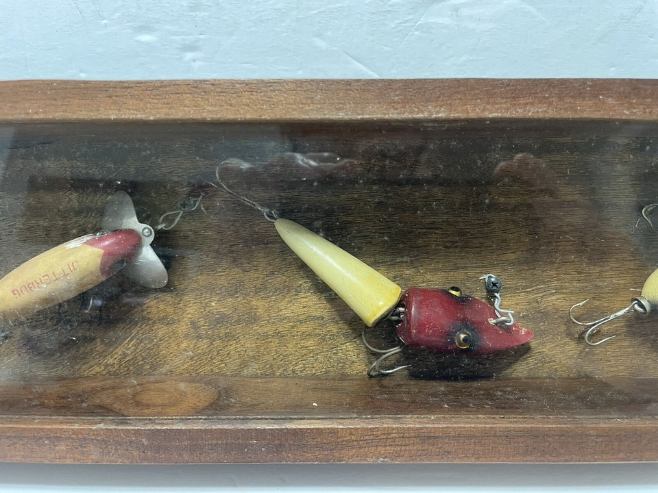 Vintage Antique Various Fishing Lures Heddon Jitter bug & Others Lot of ...