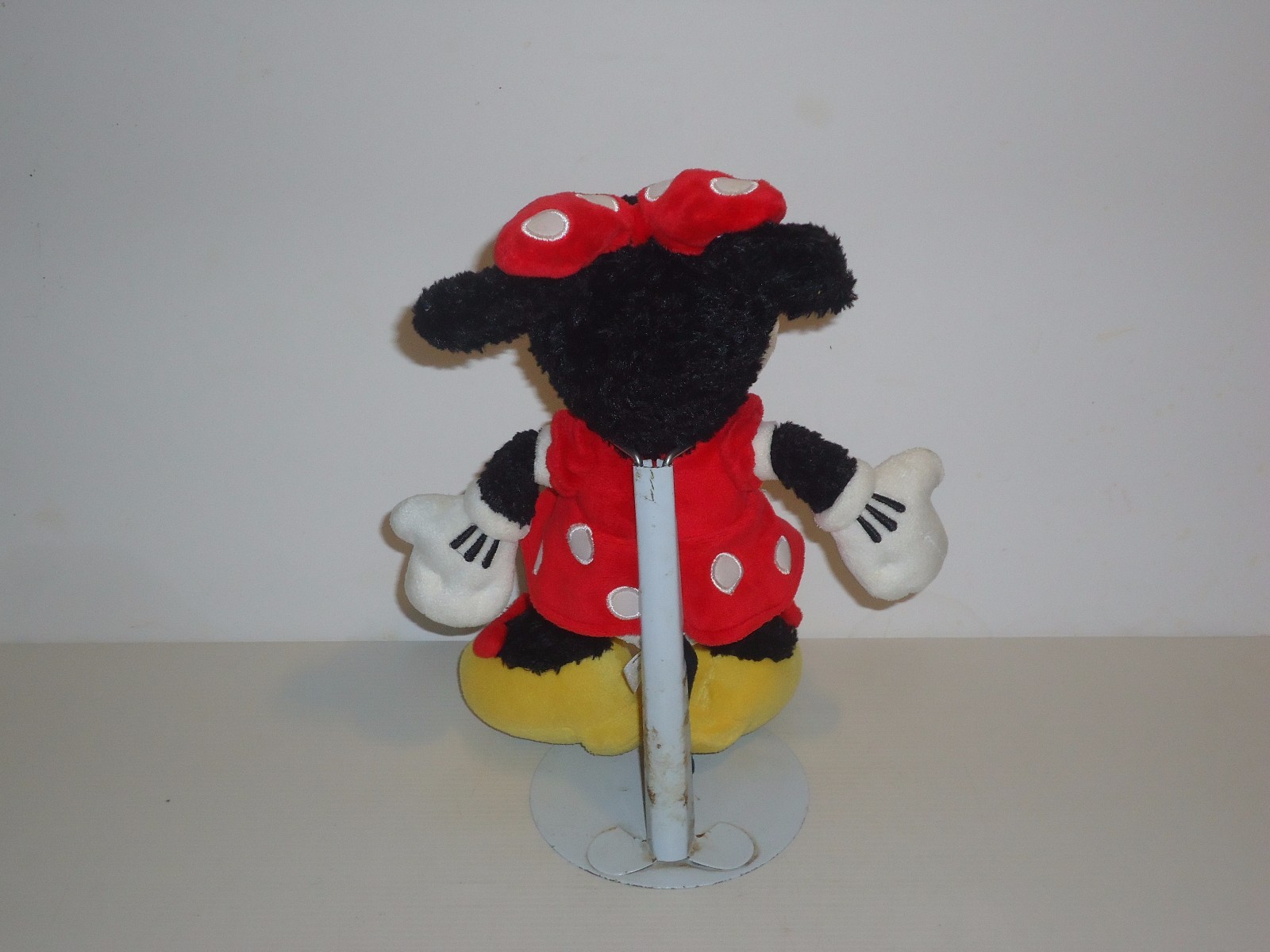 ST1673 Collectable Minnie Mouse Push Toy | eBay