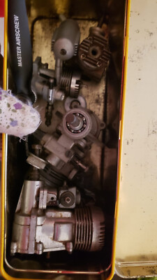 Lot of 4 model engine airplanes (for parts/repair)- READ DESCRIPTION ...