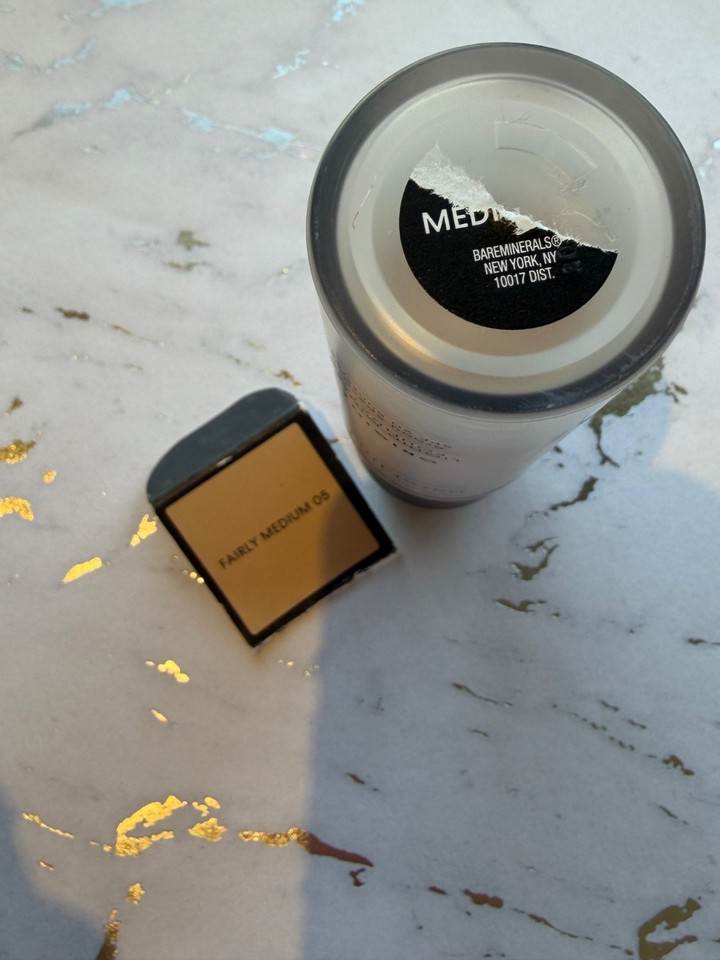 bareMinerals Original Liquid Mineral Foundation 1 oz FAIRLY MEDIUM 05 ...