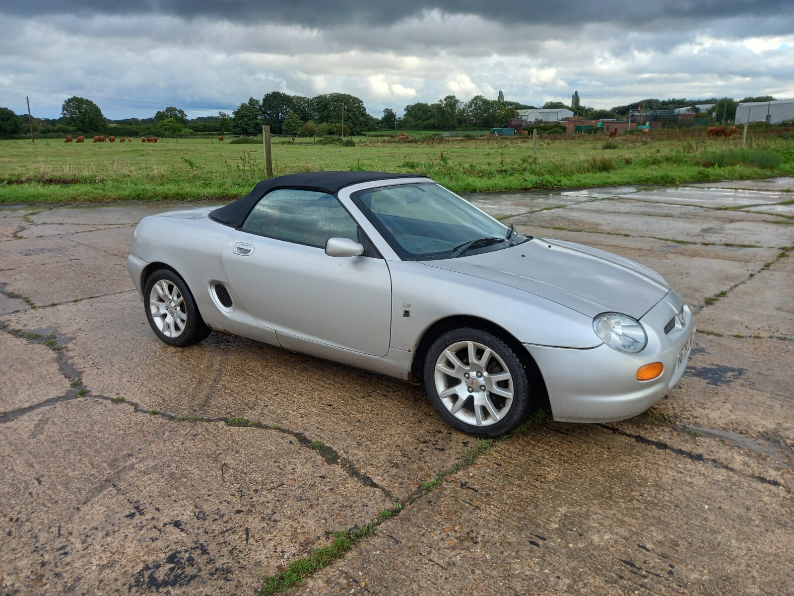 1999 MGF 1.8 VVC PLATINUM SILVER MNX RARE BLACK/RED LEATHER INTERIOR ...