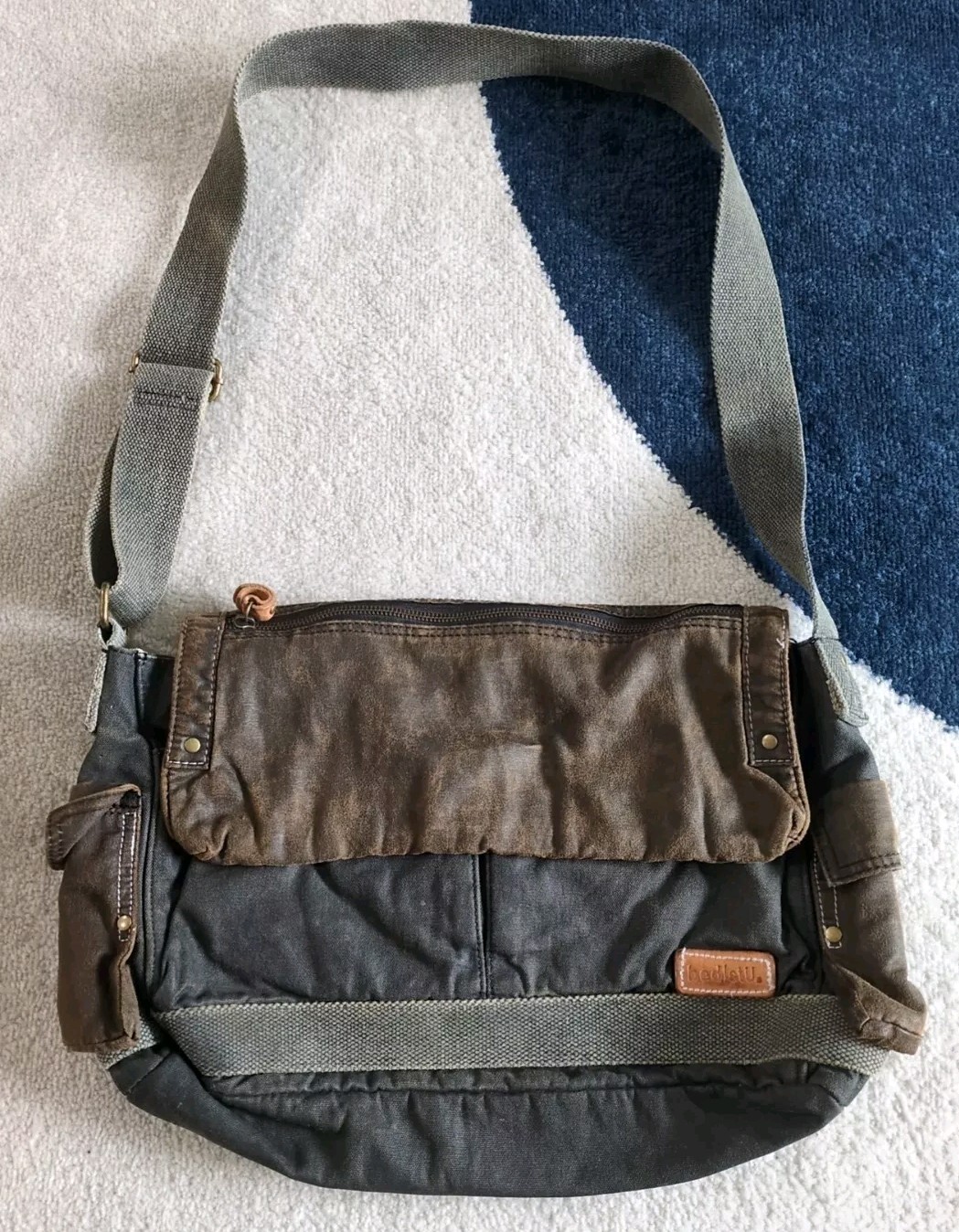 Bed Stu Waxed Canvas Cross Body Messenger Bag Oil Slick Hawkeye Pockets ...