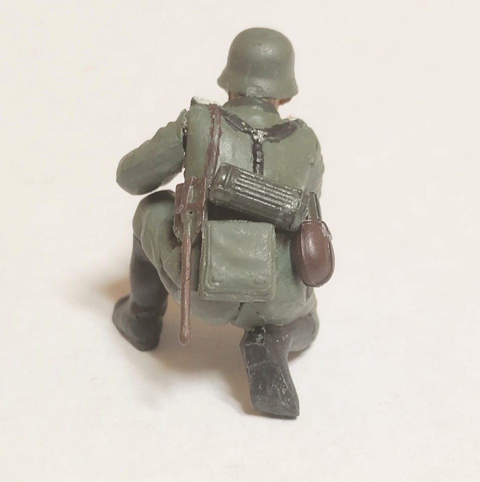 1/35 German Soldier figure. Assembled and Painted (S2) | eBay