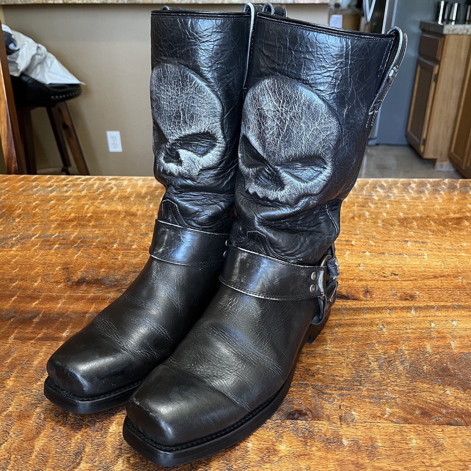 Harley Davidson Quentin 12” Skull Black Leather Motor… - Gem