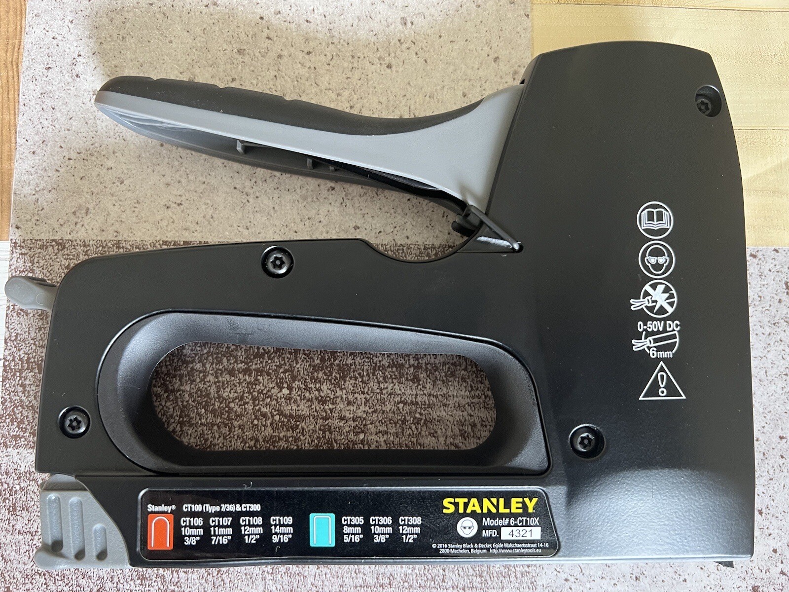 Stanley 6-CT-10X 2-in-1 Cable Tacker With Staples | eBay UK