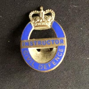 CIVIL DEFENCE INSTRUCTOR ENAMEL EMBLEM LAPEL PIN BADGE | eBay