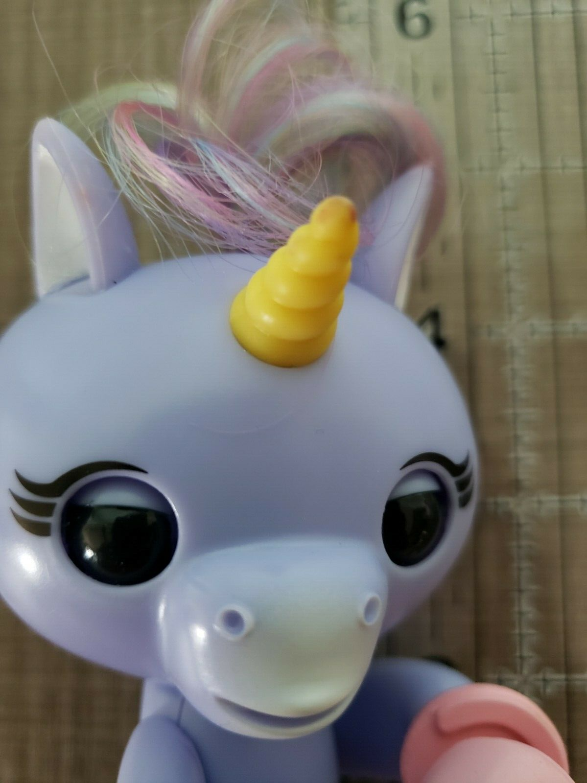 Fingerlings Alika Baby Unicorn Rainbow Mane Purple WooWee Music Sounds ...