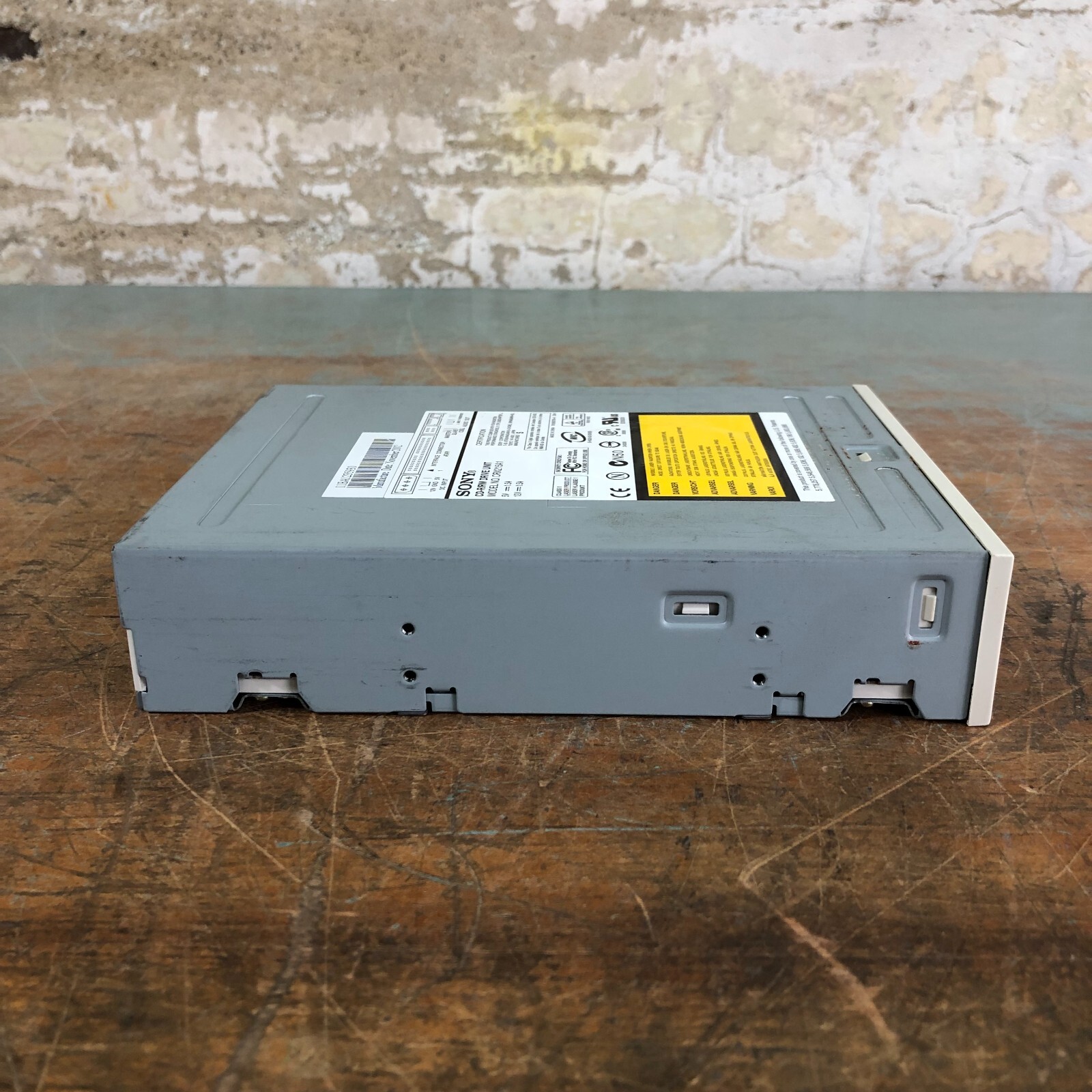 Sony CRX215A1 48x/24x/48x Internal CD-ROM CR-R/RW Drive White Bezel ...