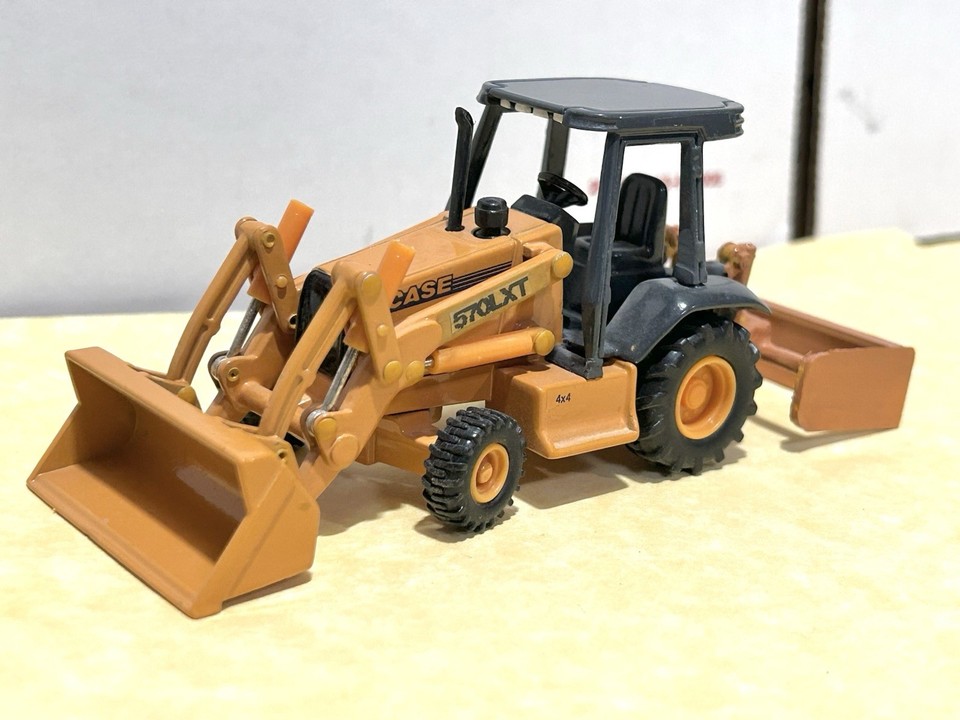 ERTL 1/50 Scale Custom Case 570LXT "Skip Loader" - Gannon Tractor with ...