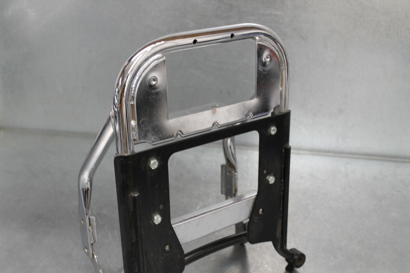 Harley-Davidson Touring Police Tour Pak Mount | Genuine OEM | Harley ...