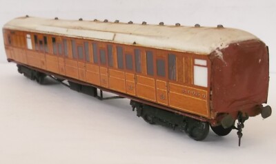 OO - LNER Gresley Teak Corridor Third Brake coach - built from a kit ...