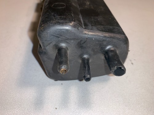 Fuel Vapor Charcoal Canister 1294700059 off 1990 Mercedes Benz R129 —MV ...