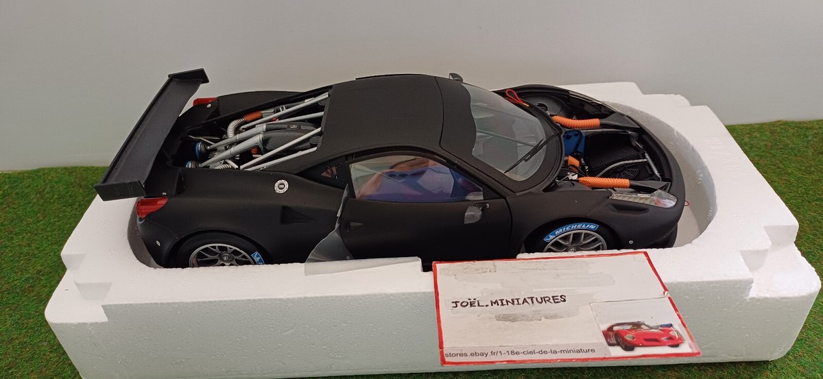 FERRARI 458 ITALIA GT2 noir mat 1/18 ELITE HOT WHEELS MATTEL FERRARI 458 ITALIA GT2 noir mat 1/18 ELITE HOT WHEELS MATTEL