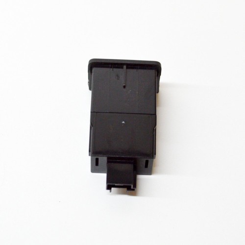 MERCEDES-BENZ A V177 220d Typ C Ladeanschluss Steckeranschluss ...