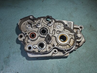 01 KTM 400 EXC Right Engine Case Housing Inner Crankcase EXC-F RFS F ...