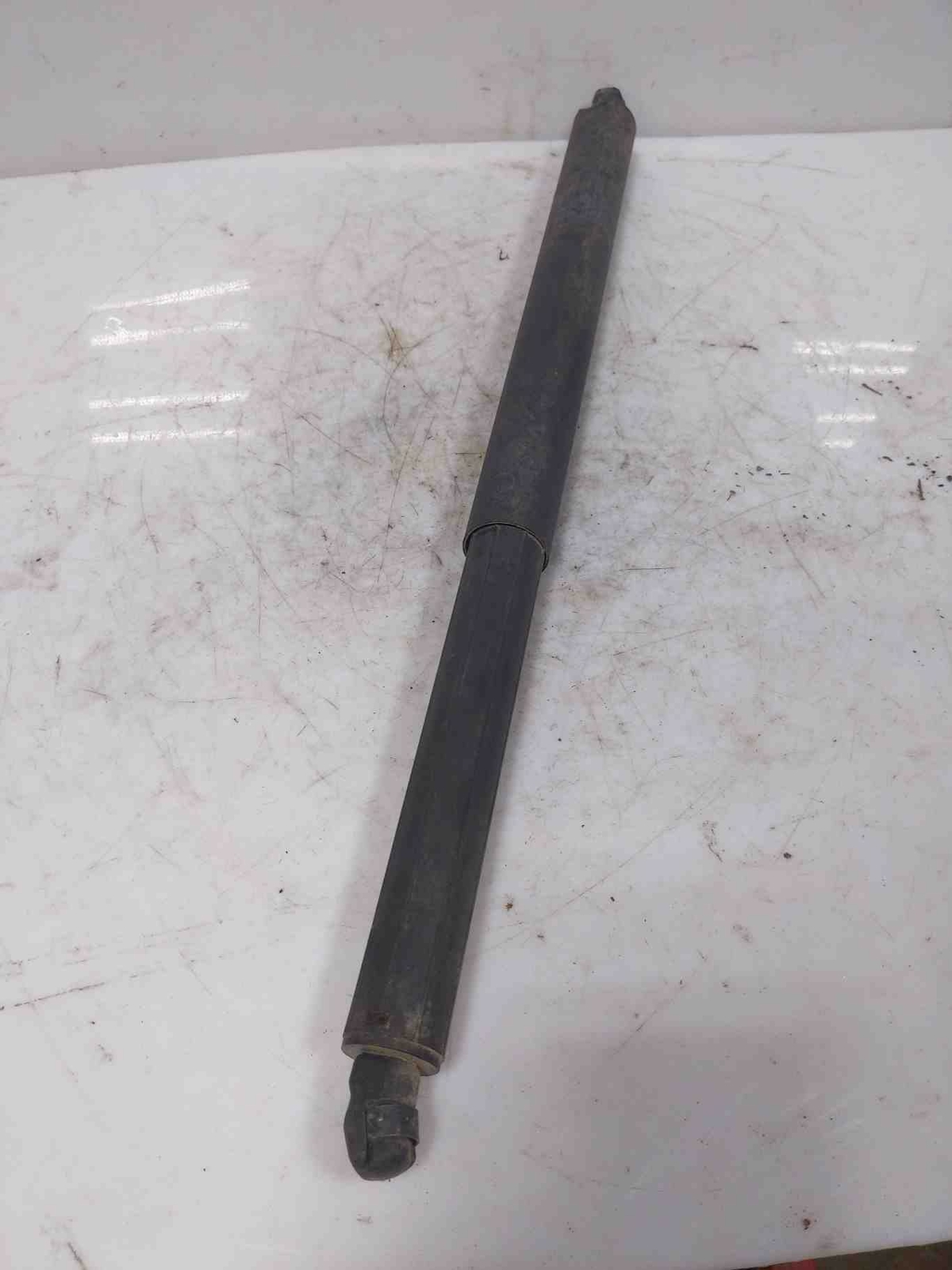 07 - 12 Mercedes GL350 GL450 GL550 Rear Hatch Shock LH Driver OEM ...