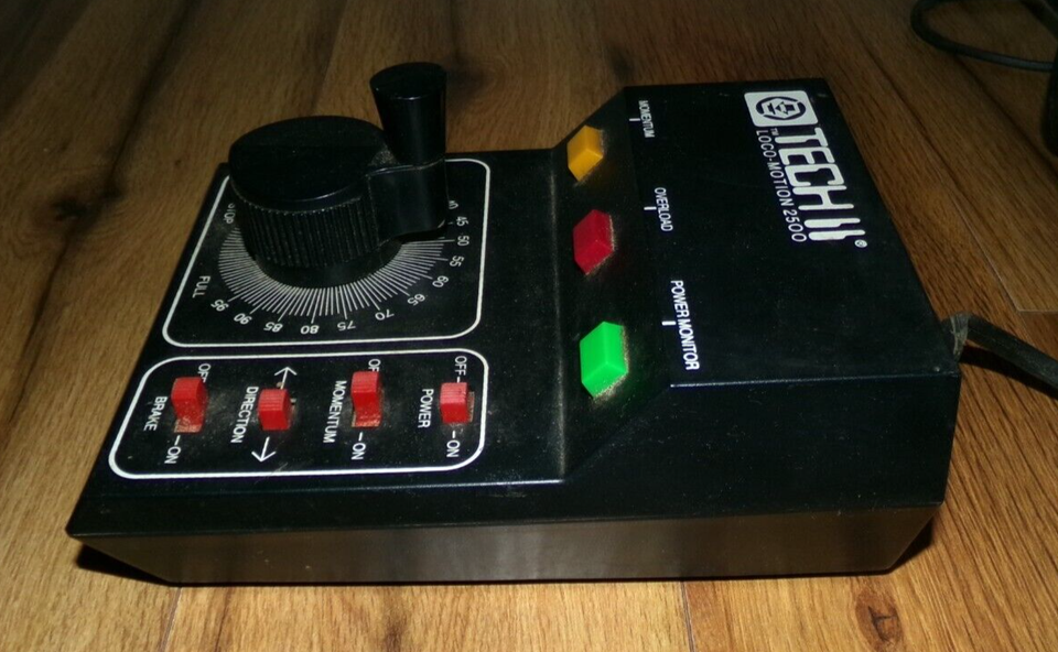 **UNTESTED* Vintage MRC Tech II Loco-Motion 2500 Model Train Control ...