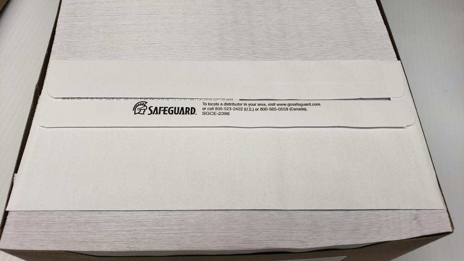 Safeguard SGCE2396 3 7/8 7/8 24# White Double Window Security Tint ...