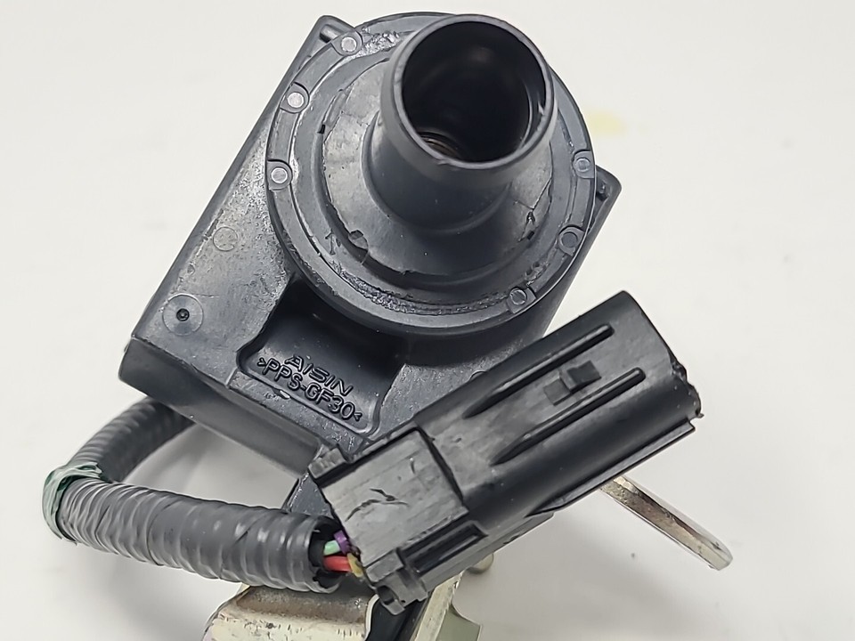 Coolant Water Control Valve 16671-24020 For Toyota 2018-2021 1667124020 ...