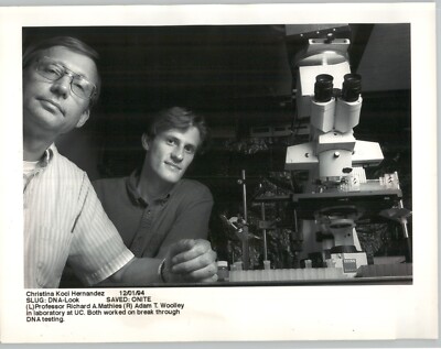DNA Testing Laboratory Richard Mathies, Adam Woolley VINTAGE 1994 Press ...