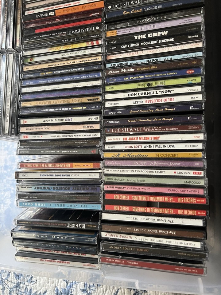 Lot of 20 Assorted CDs MIX ALL Genres Artwork+Case RANDOM BUNDLE ...