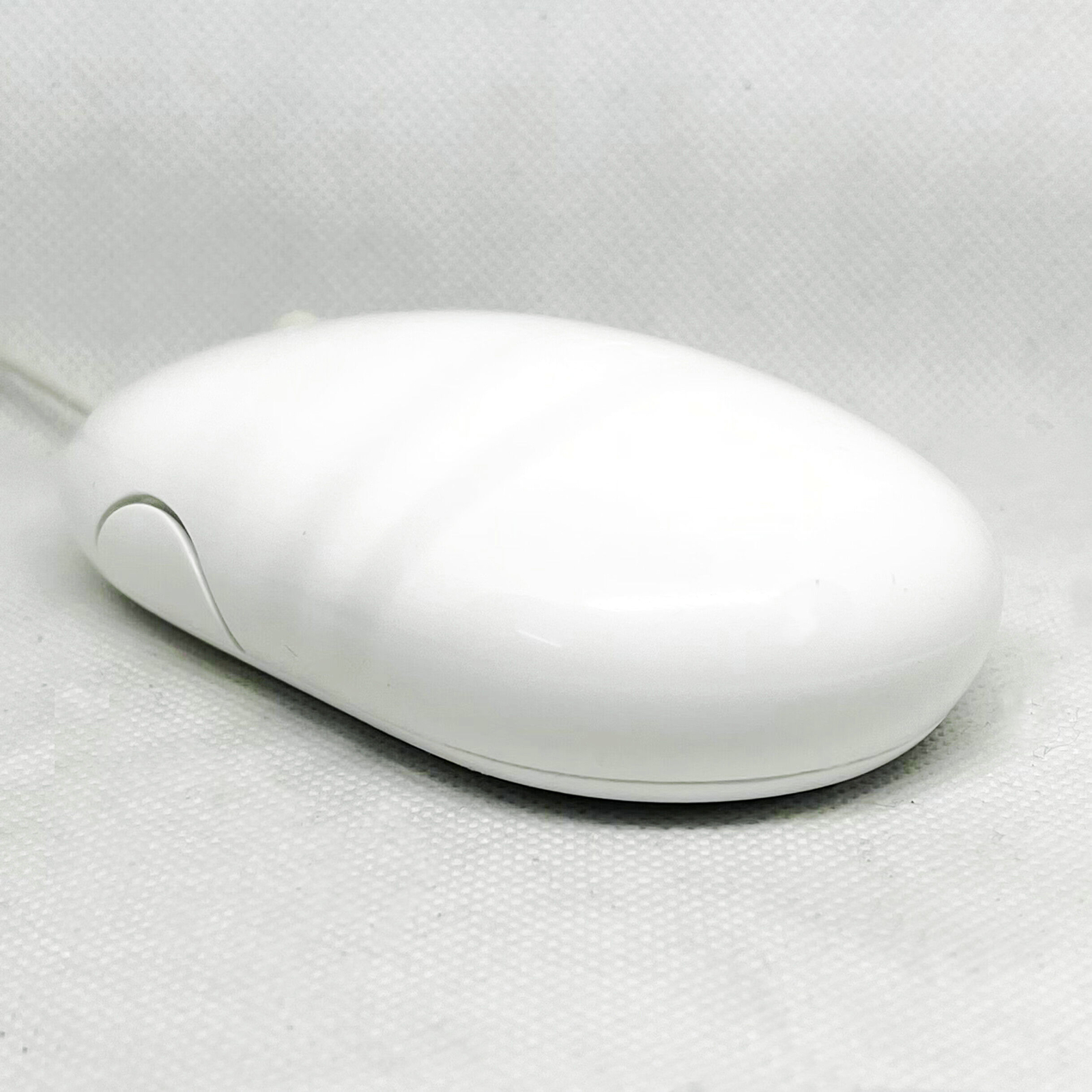 Original Apple Mighty Mouse A1152 EMV-Nr.: 2058 USB weiße Maus | eBay