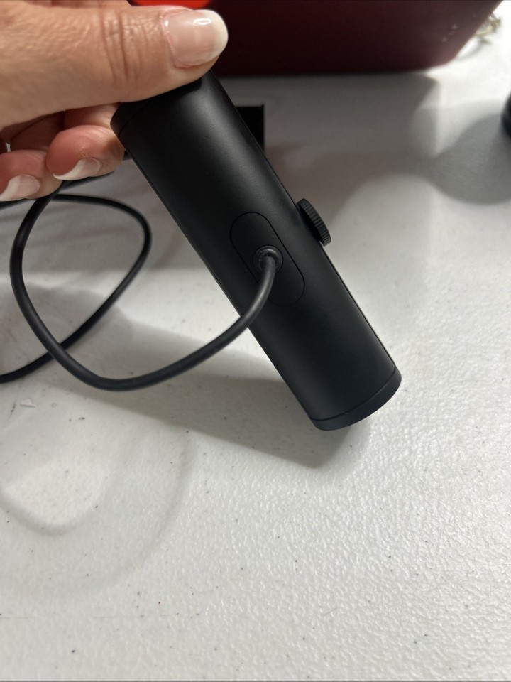 Logitech Brio 501 Full HD Webcam with Auto Light Correction For Parts ...