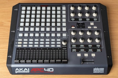AKAI professional APC40 Black Ableton Performance Controller USB MIDI ...
