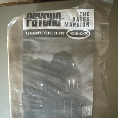 Polar Lights Psycho The Bates Mansion Model Kit & LED Light Kit No Box ...