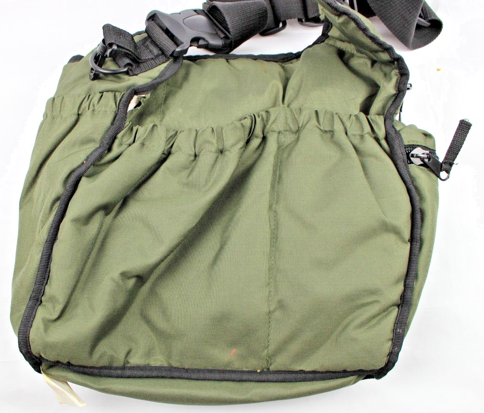 DD Sport by Chris Pegula Cross Body Bag Baby Diaper Dude Olive Green ...