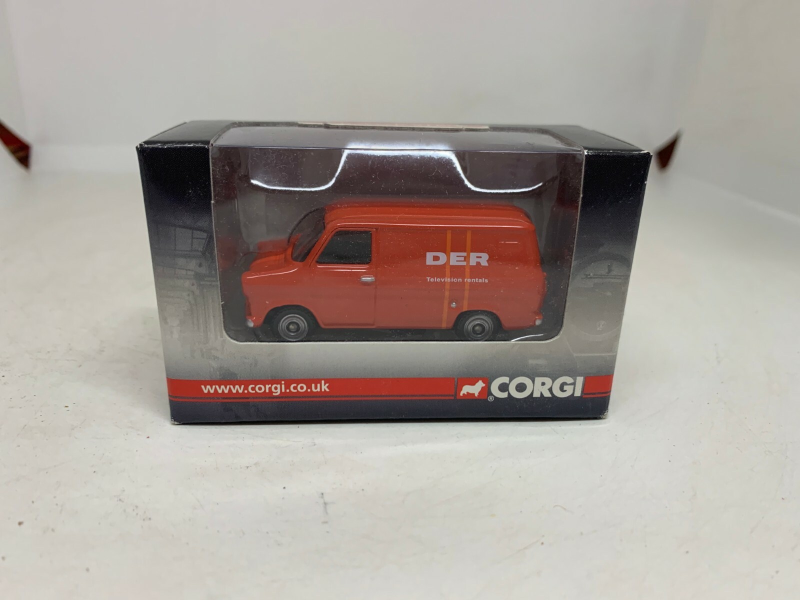 Corgi 1:76 Trackside DG200010 Ford Transit - DER Television Rentals ...