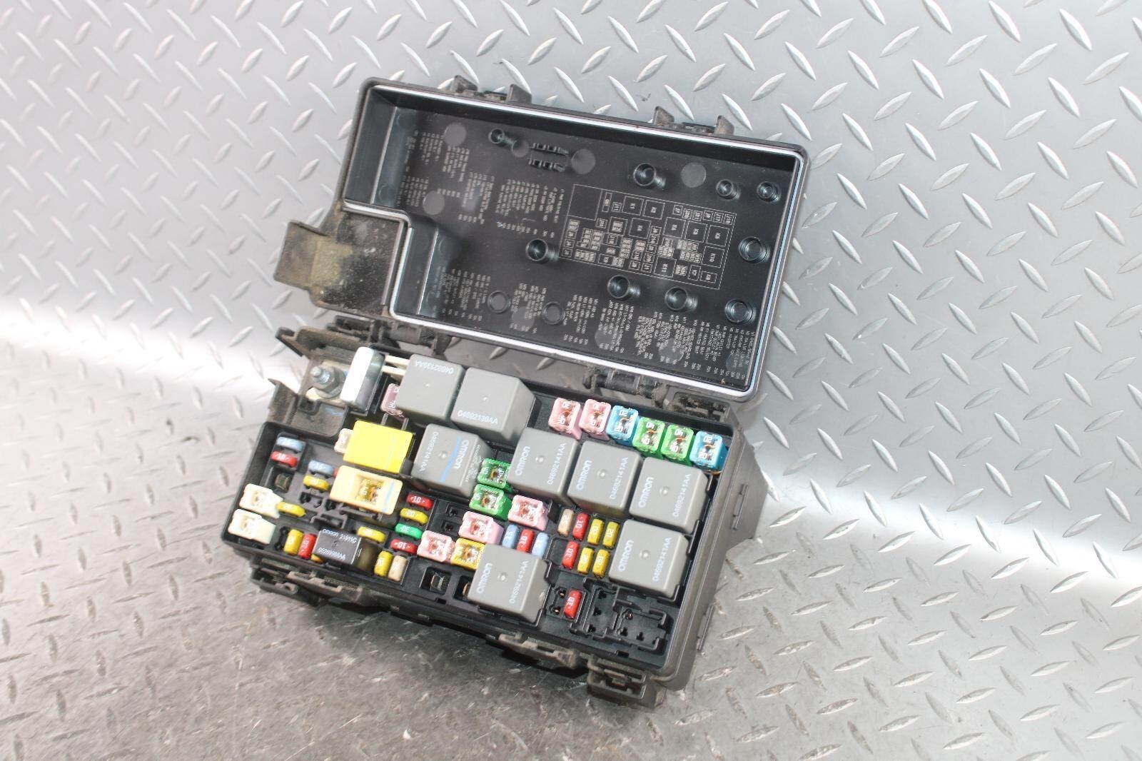 07+Jeep+Wrangler+JK+TIPM+Totally+Integrated+Power+Module+Fuse+ ...