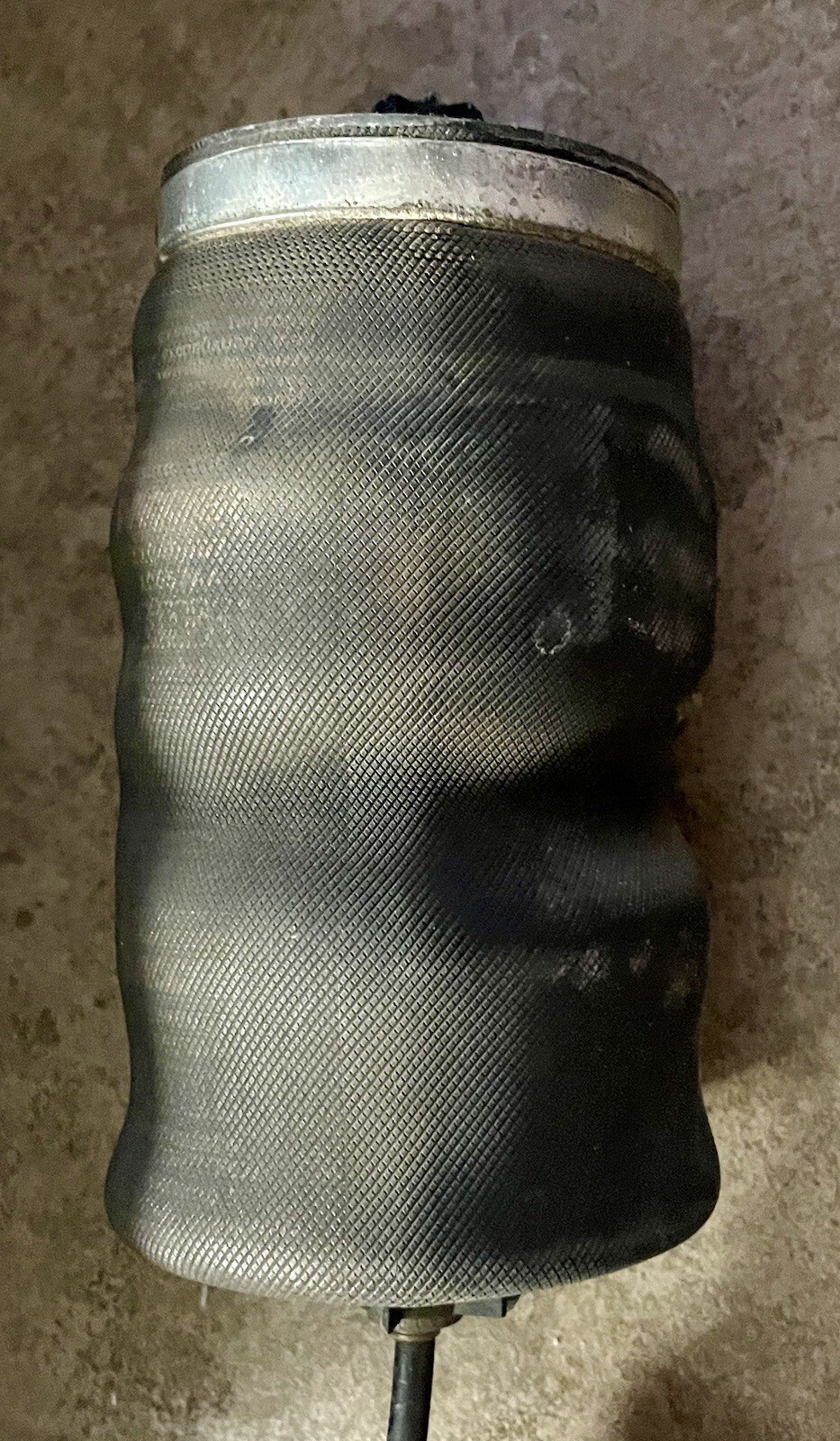 Paccar / Continental Cab Suspension Air Bag 11040007 / 10657AA *Ready ...