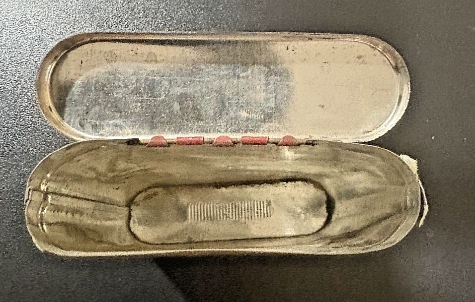 Vintage Union Leader Pocket Size Smoking Tobacco Tin | eBay