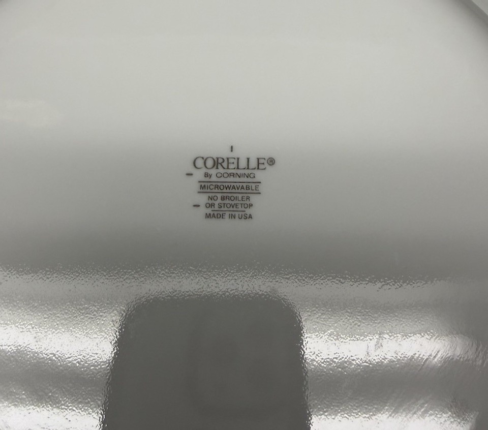 Corelle 10” Deep Dish Pie Plate HTF White Blue Rim Made in USA 👀 👀 👀 👀 ...